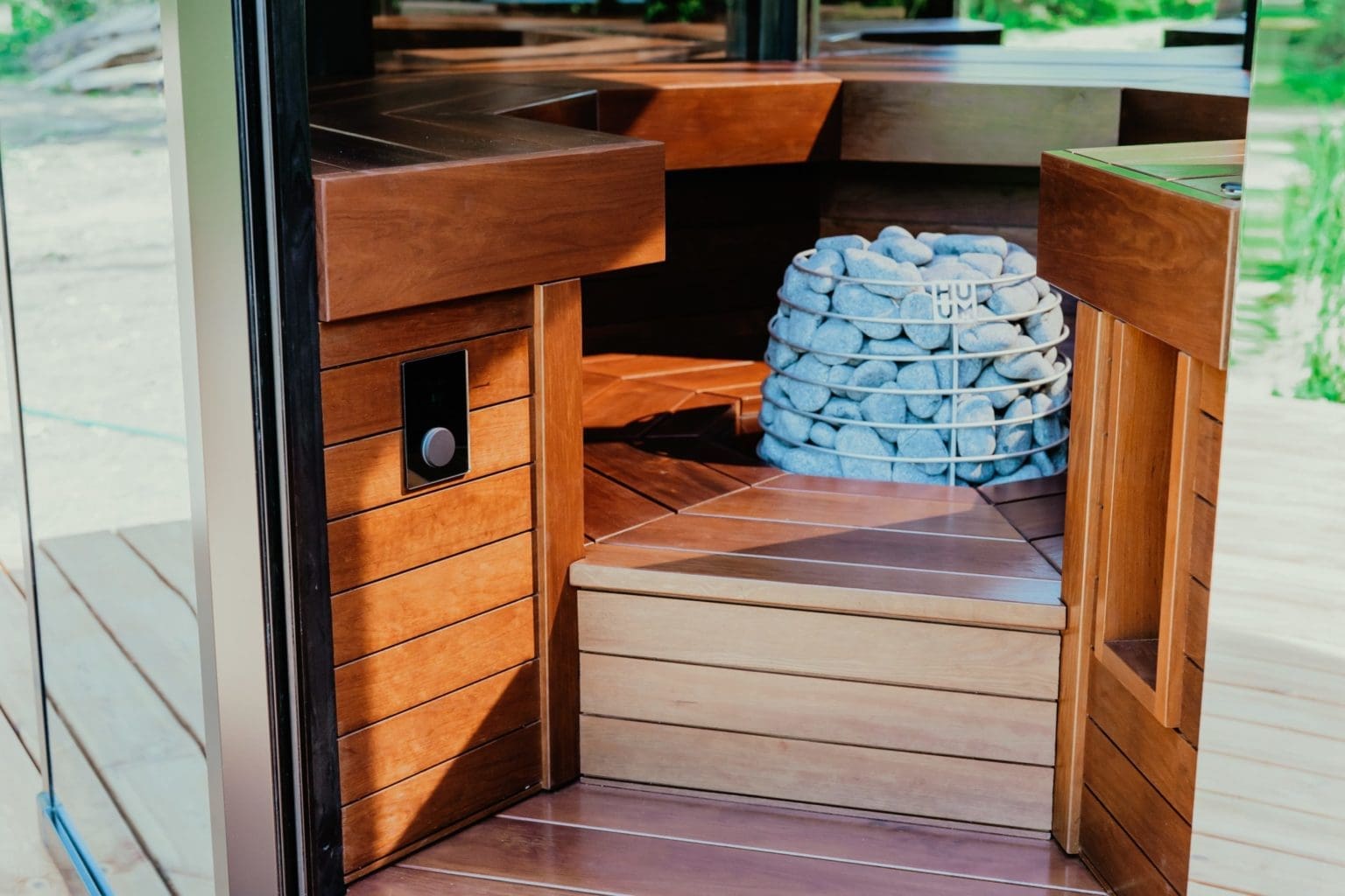 Haljas Hele Glass Sauna | SaunaMarketplace.com